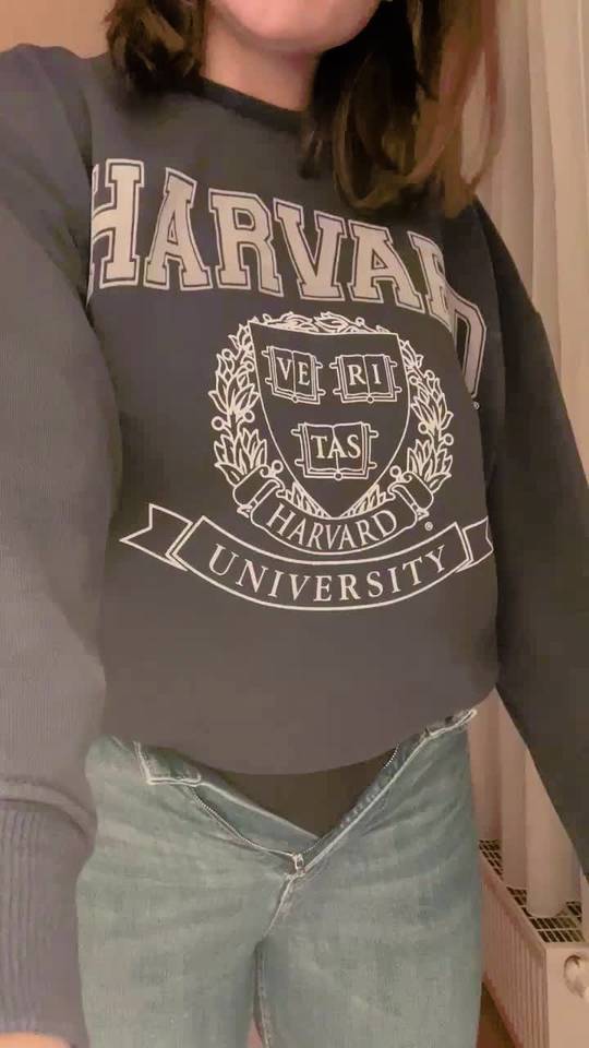 forgot to wear a bra today, hope it is not a problem for you | Scrolller