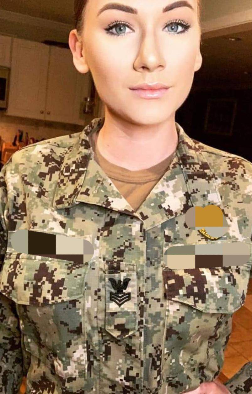 Former military, presently a Domme | Scrolller