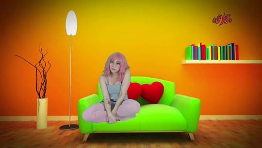 FREEUSE UR LIL SIS! | Scrolller