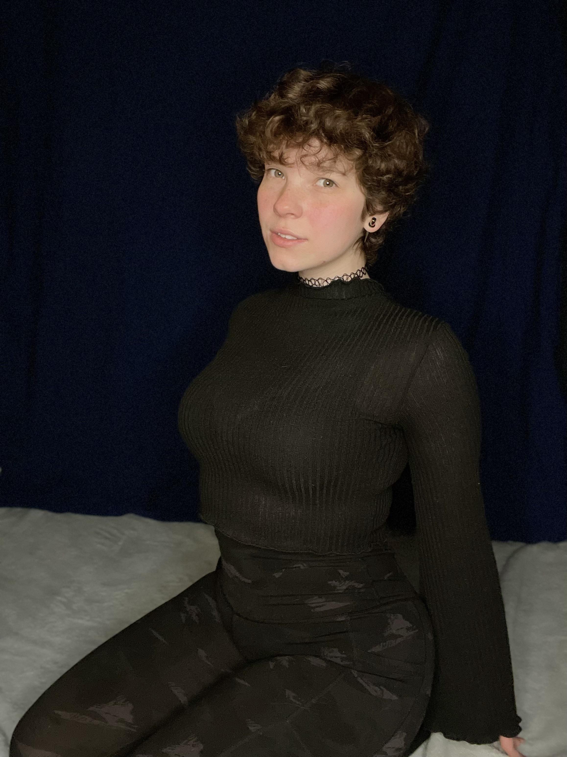 Fun sized tomboy 😋 | Scrolller