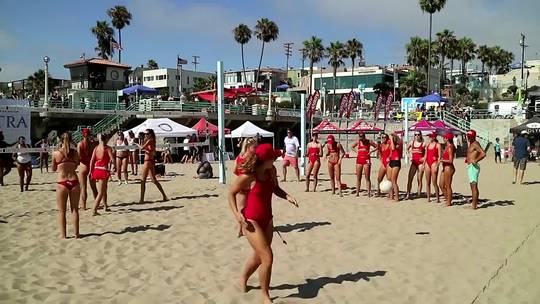 Giving Kayley Gunner a good facial | Scrolller