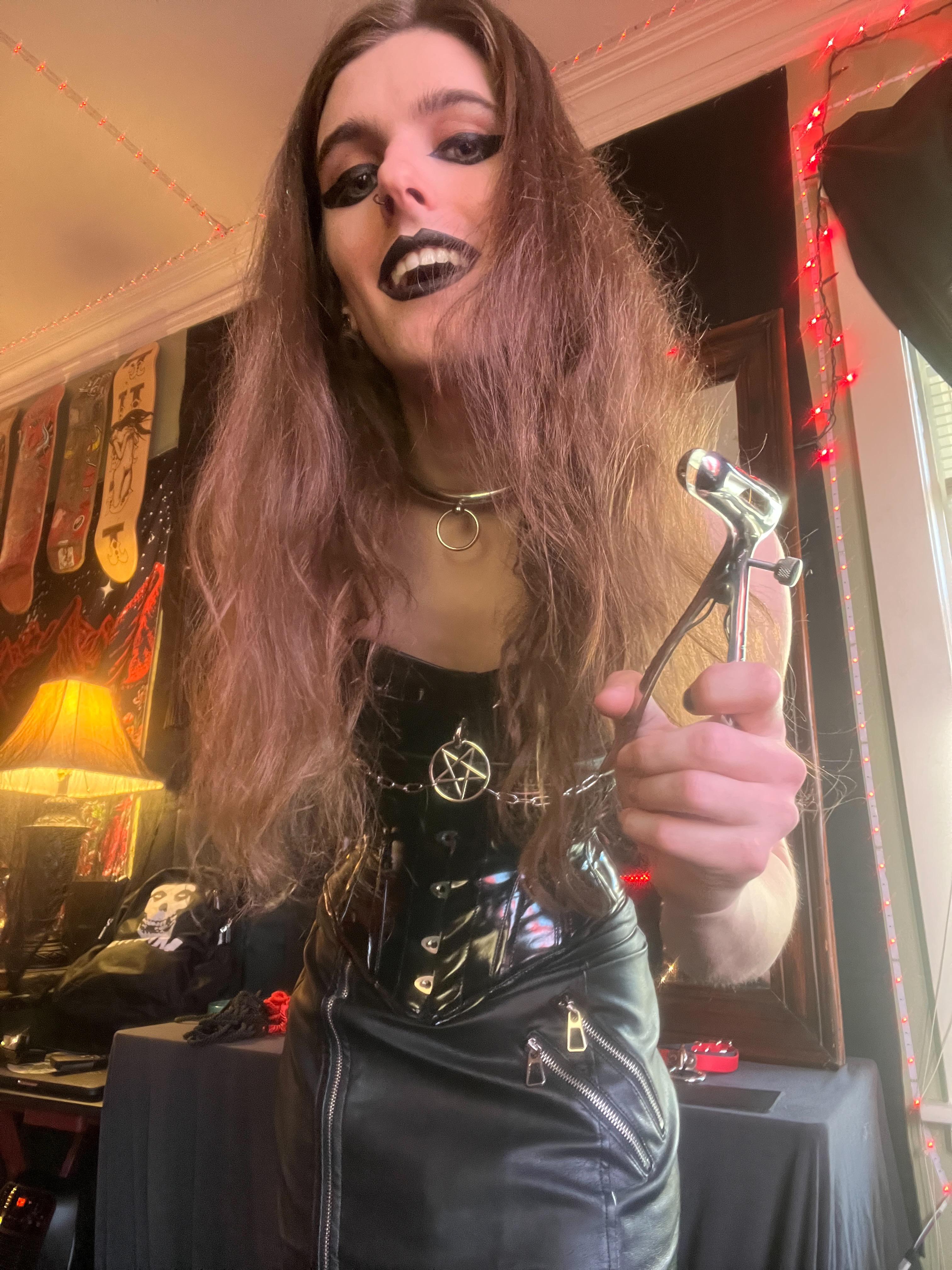 Going exploring inside you! | Scrolller