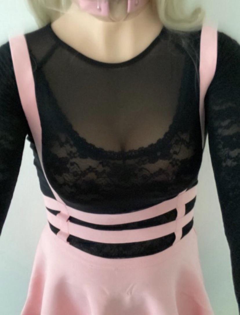 Going full Bimbo Sissy Doll 🥺 | Scrolller