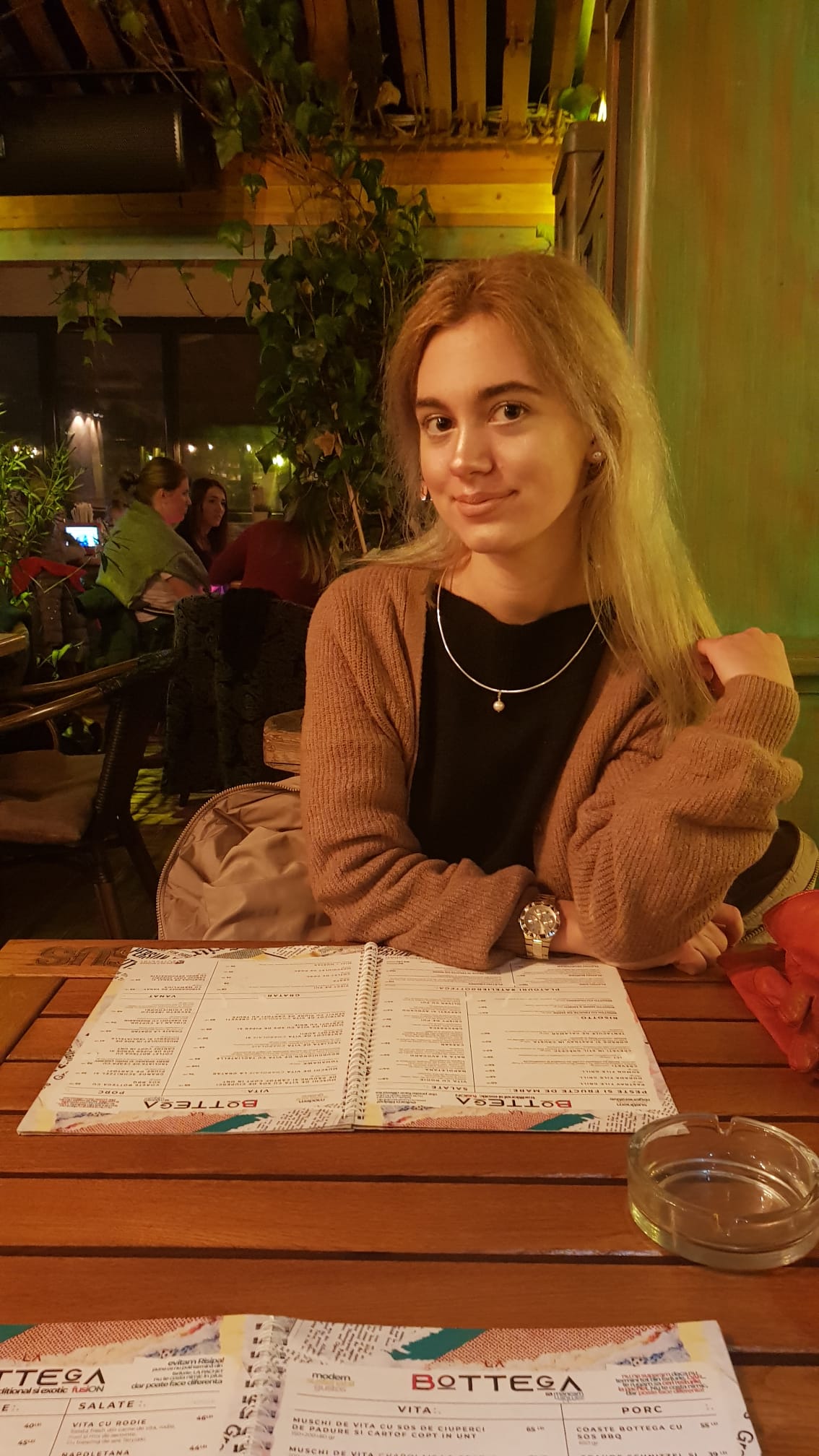 Good vibes only on weekends! | Scrolller