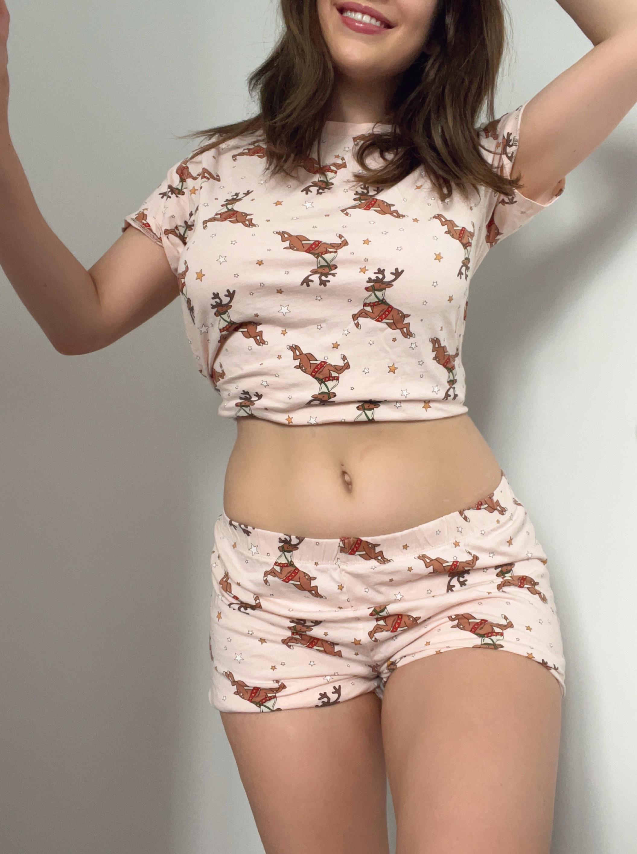 Goodmorning from me and my belly | Scrolller