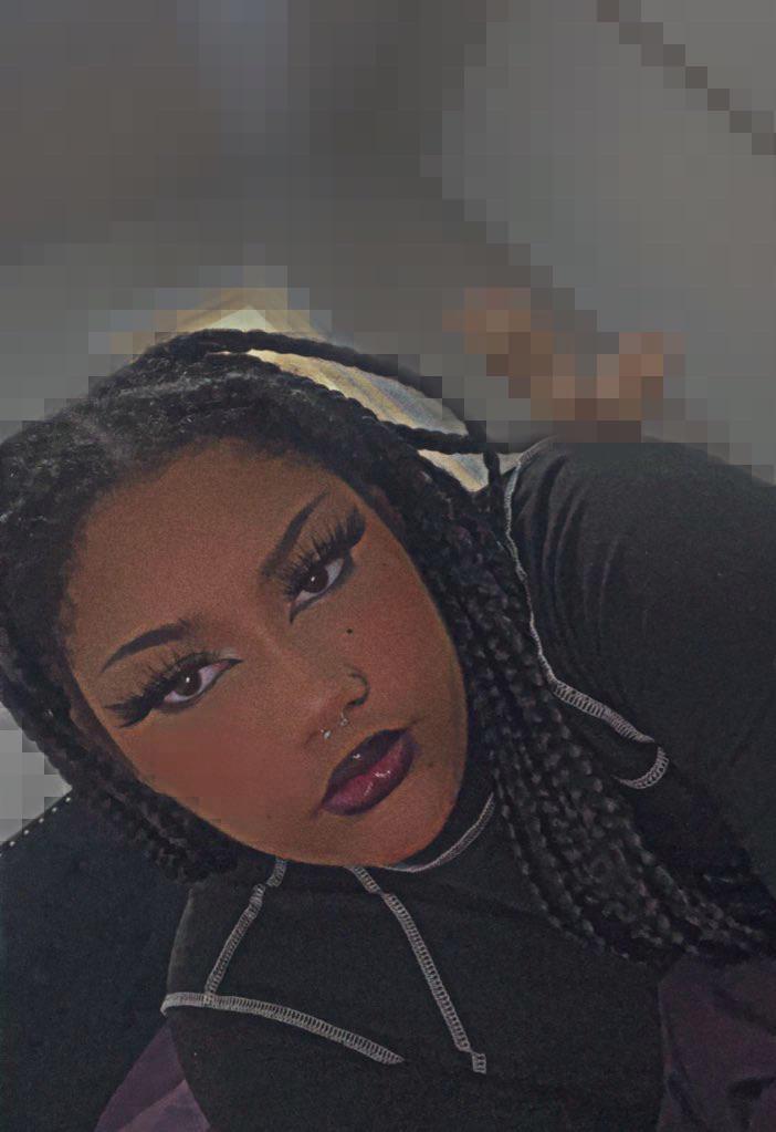 Gooning to pixels again beta? | Scrolller