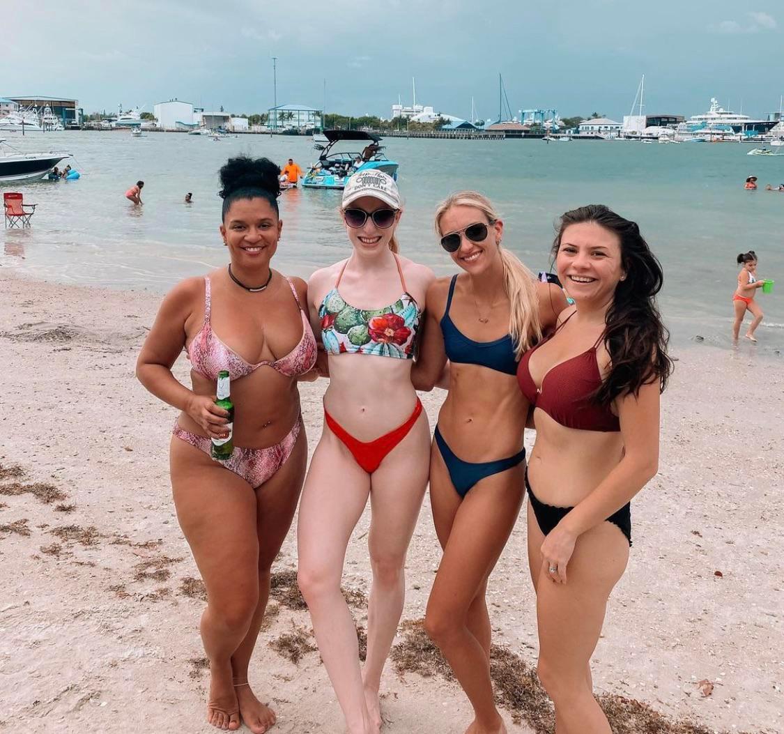 Gotta love south Florida | Scrolller