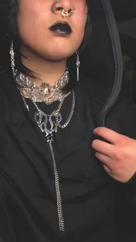 Hairy goth Filipina here, wanna get wild with me?😈🖤 | Scrolller