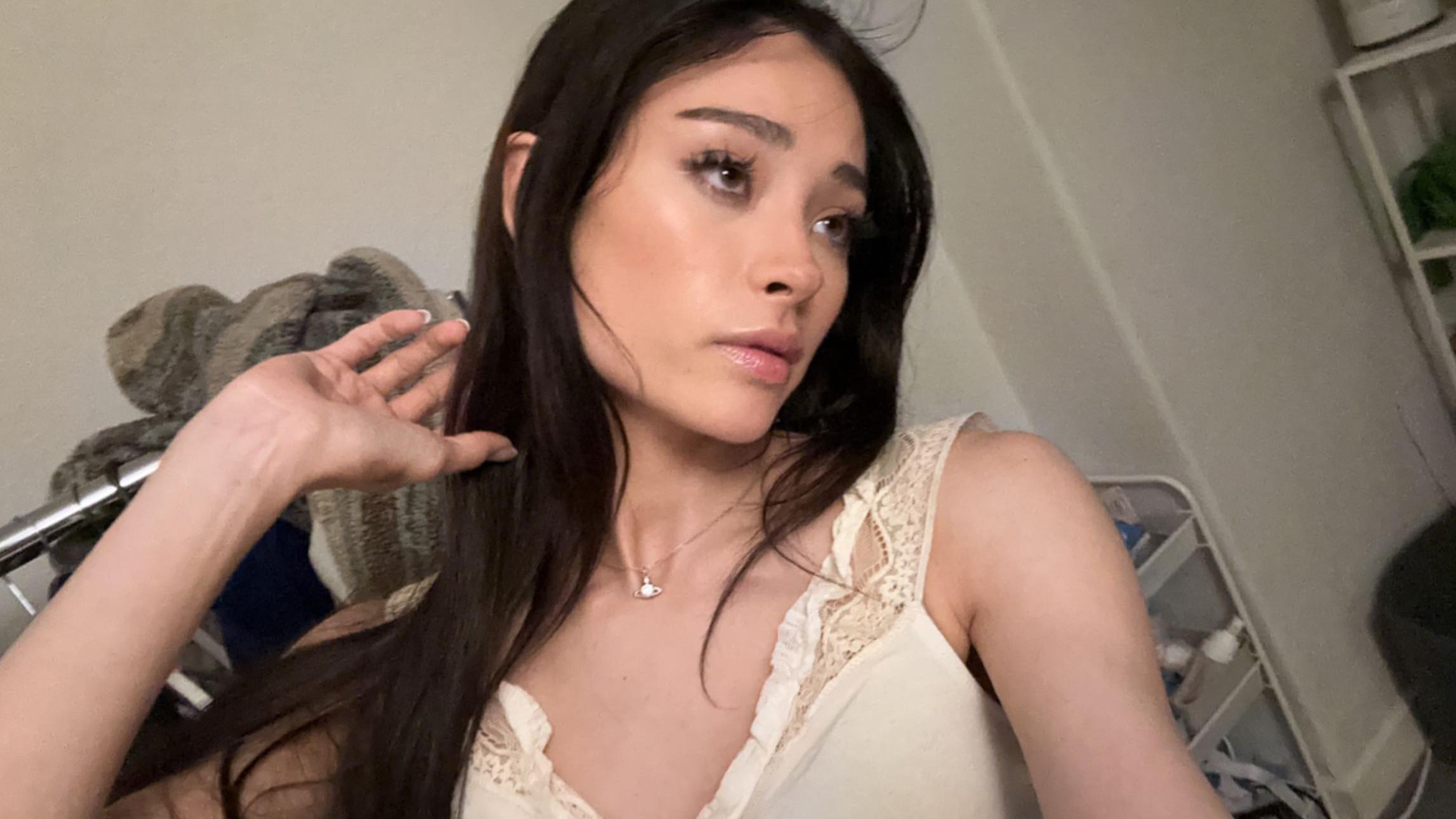 Hana Kuroda - Japanese x British | Scrolller