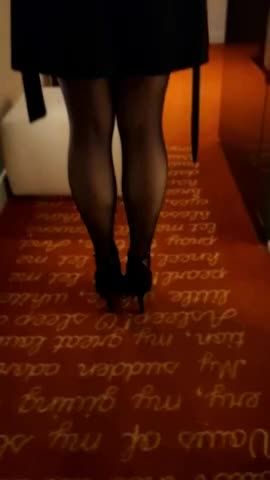 Heels, stockings and lingerie tease 👄 | Scrolller