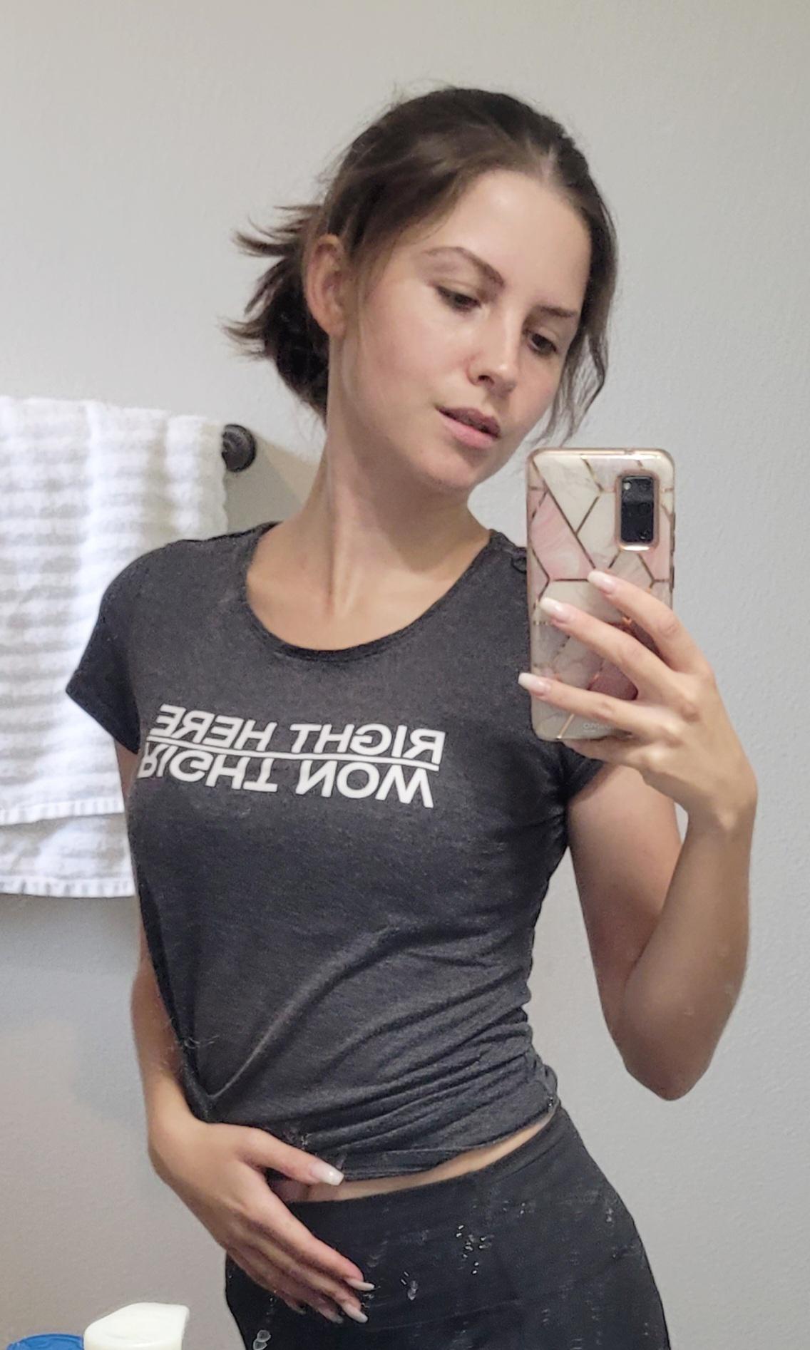 hello ! 🥰 | Scrolller