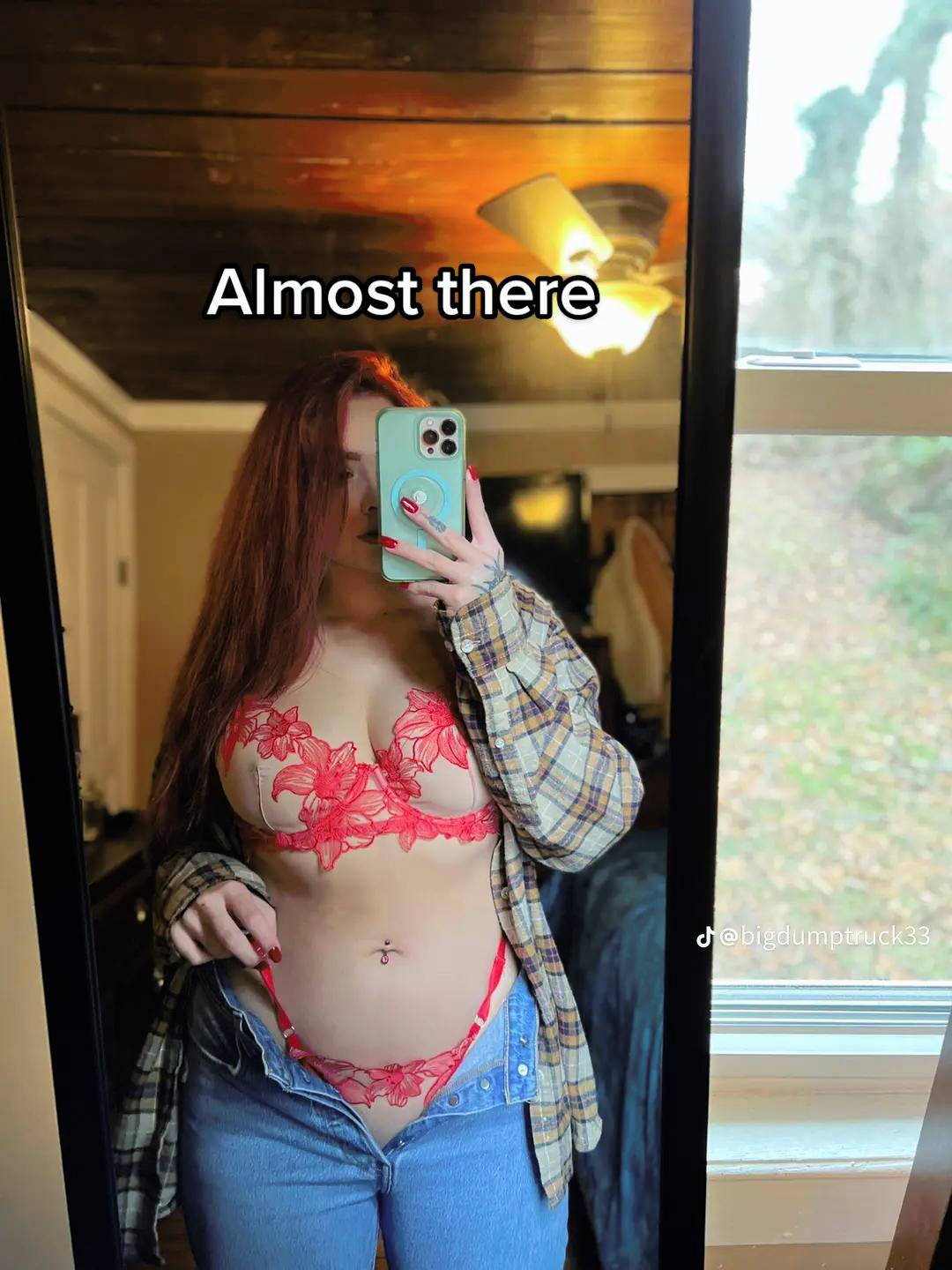 help me find this set please. | Scrolller