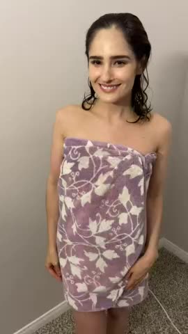 Here's a sneak peak.. | Scrolller