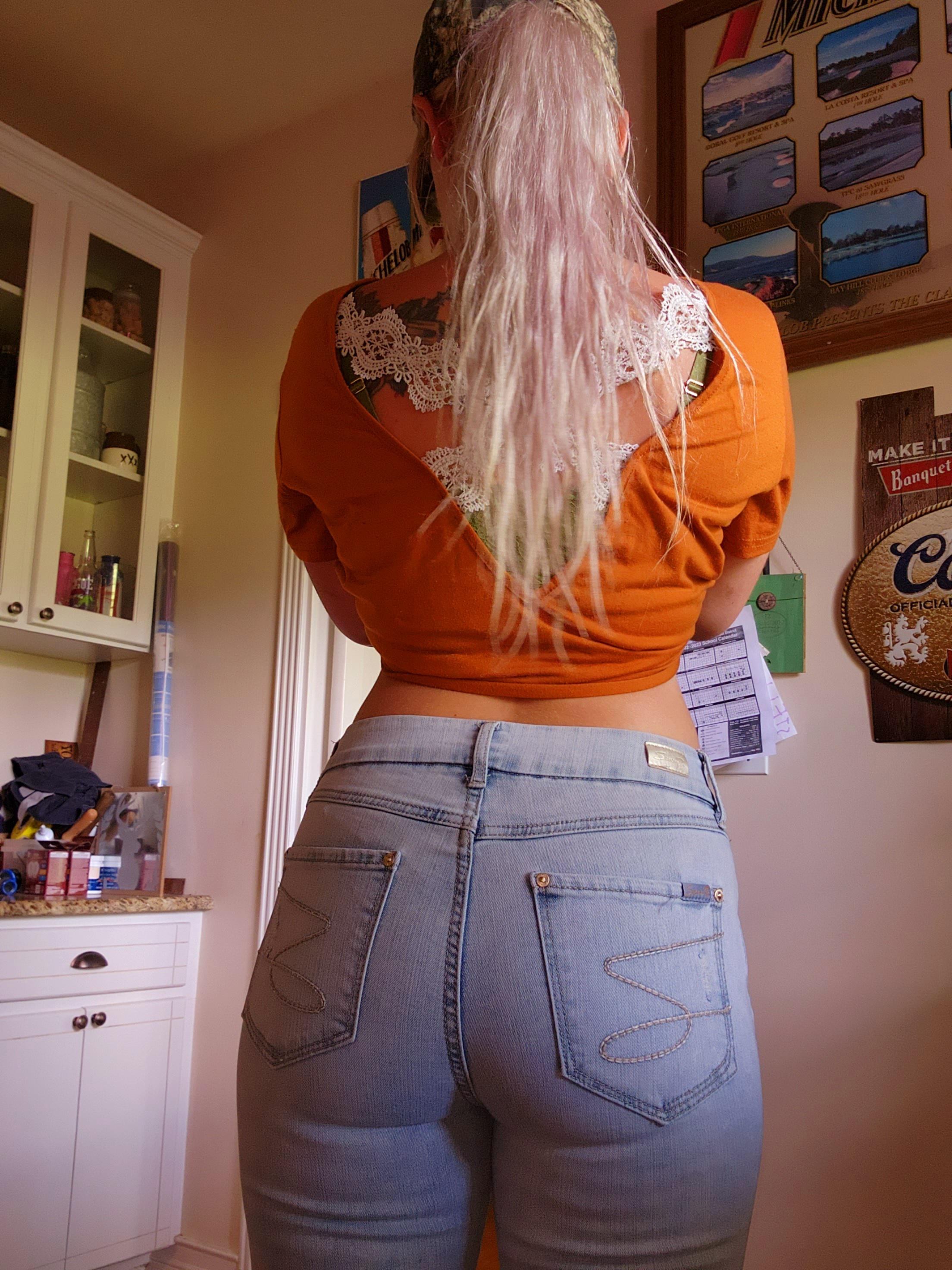 Hey babe, I hope you have an amazing weekend 🤭 | Scrolller