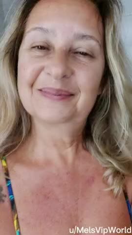 Hey love, tell me how was your day today? | Scrolller