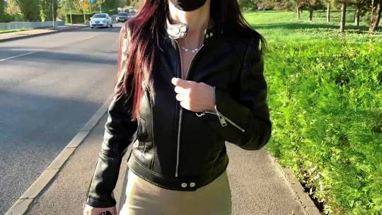 Hey there stranger | Scrolller