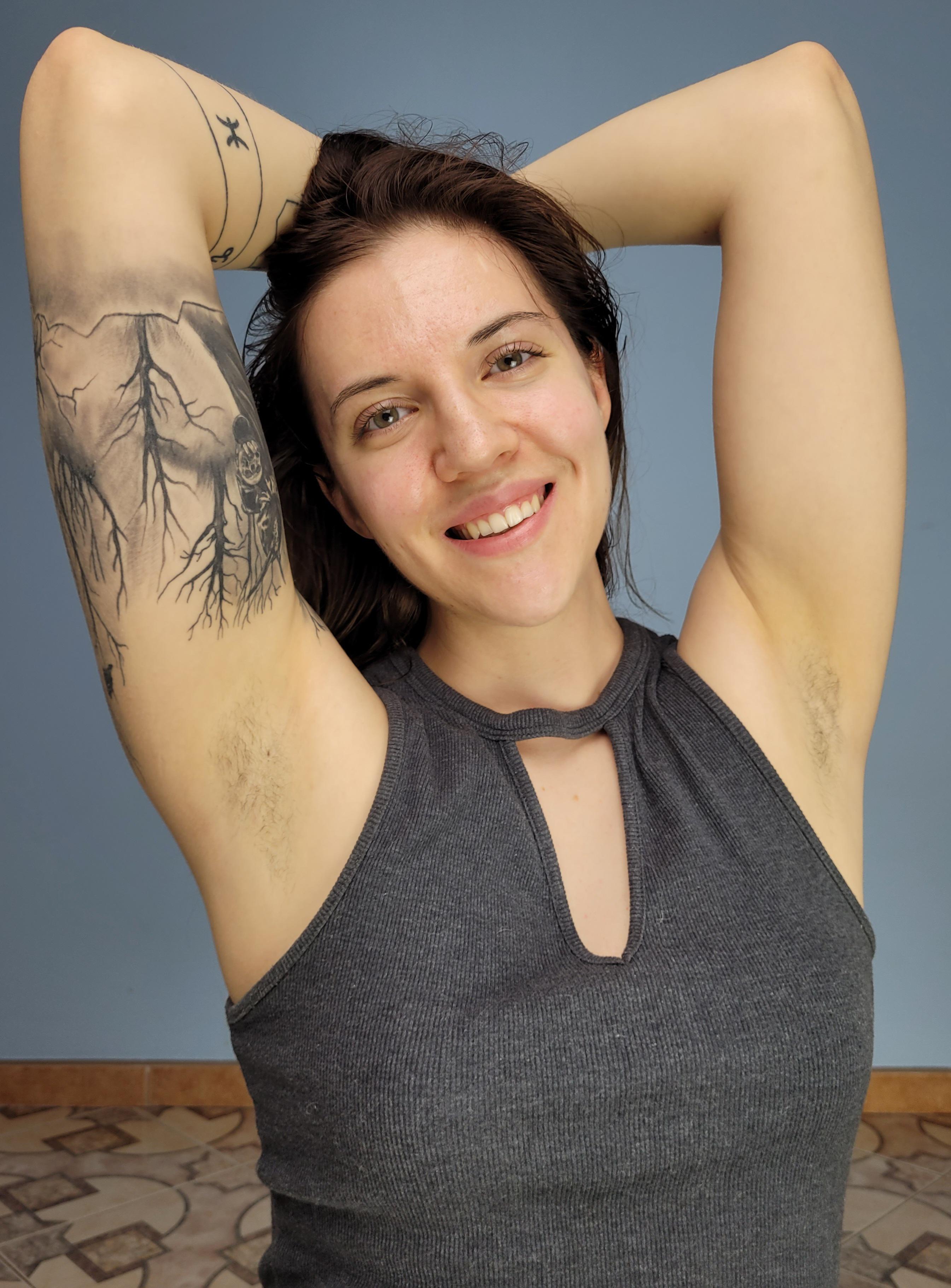 Hi everybody! | Scrolller