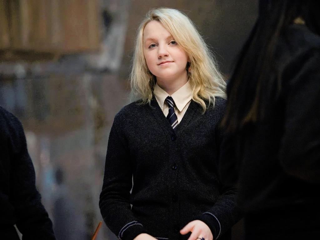 Hogwarts uniform | Scrolller