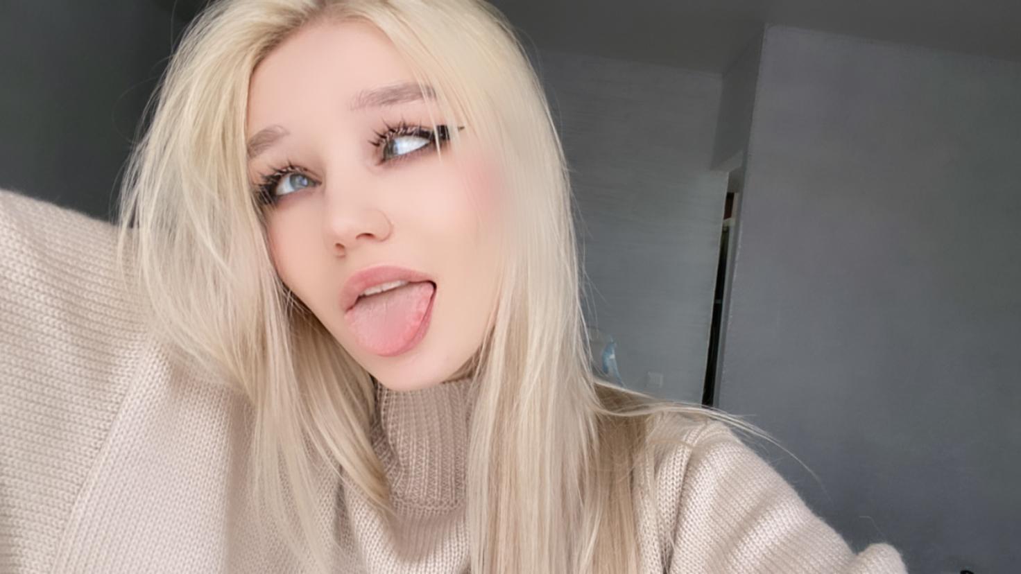 Waiting for your load 🥰 | Scrolller