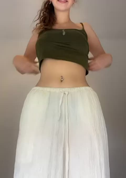 How I get undressed after class | Scrolller