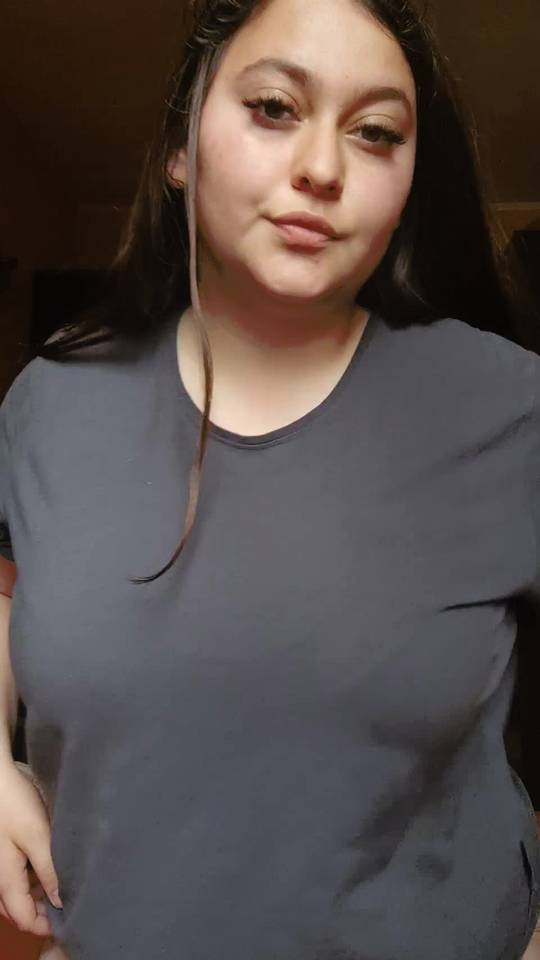 How'd you like my big boobs? | Scrolller