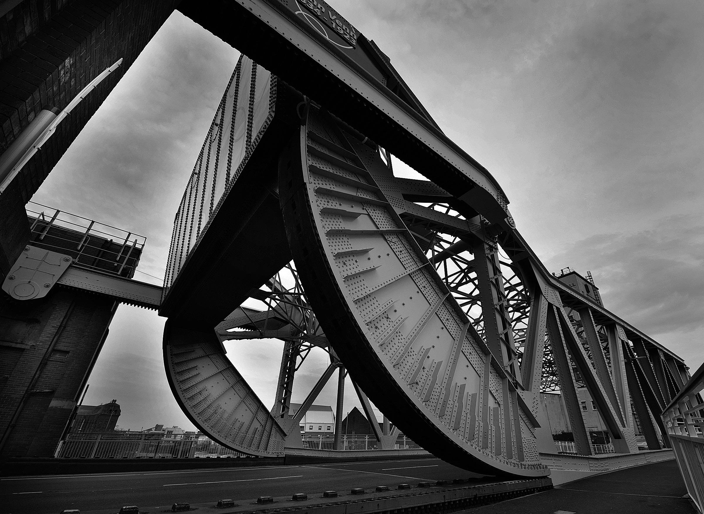 Hull , England | Scrolller