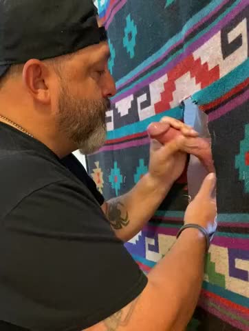 Hung ginger, takes a ride in my throat. | Scrolller