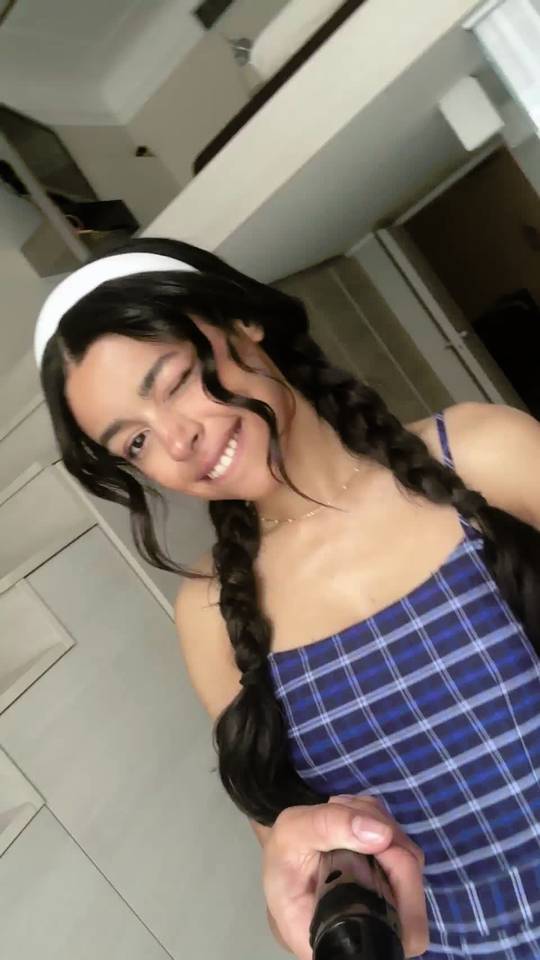 I decided not to wear any panties on my first date. Good choice? | Scrolller