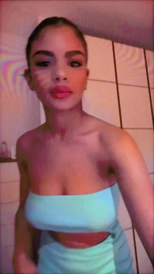 I hope I’m fuckable | Scrolller