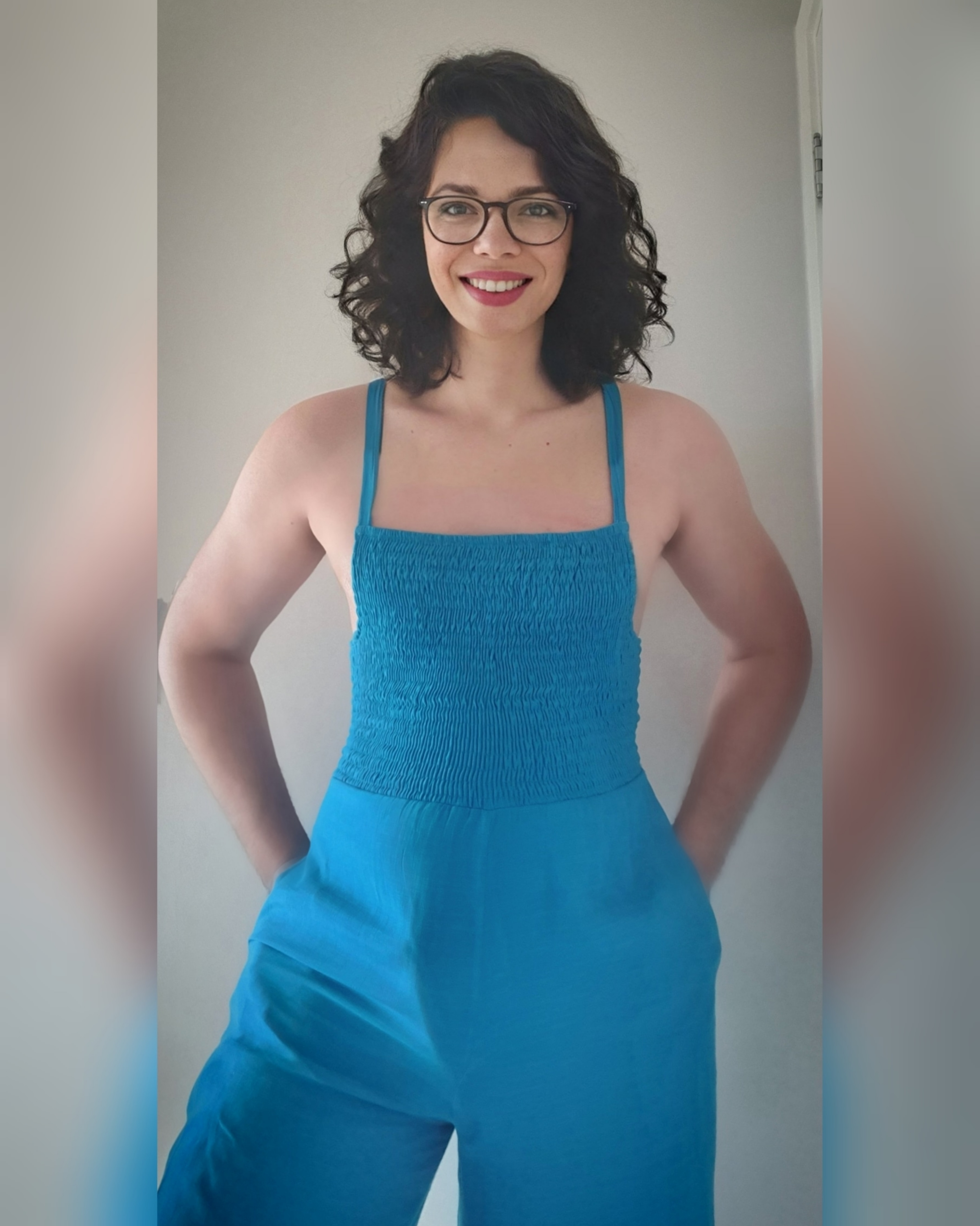 I hope you don't mind the bulge ... | Scrolller