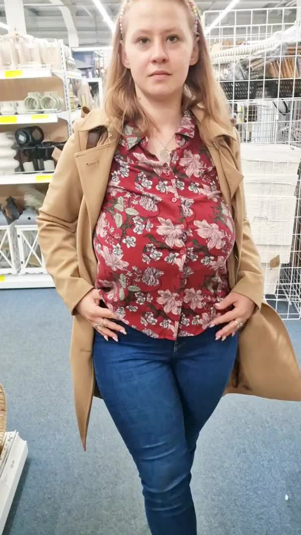 I just went to buy pots at the store, and it ended as usual. Heh | Scrolller