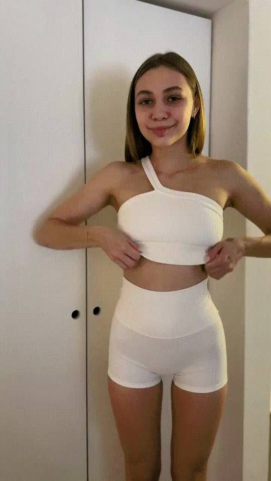 I love being home cuz you can wear no clothes | Scrolller