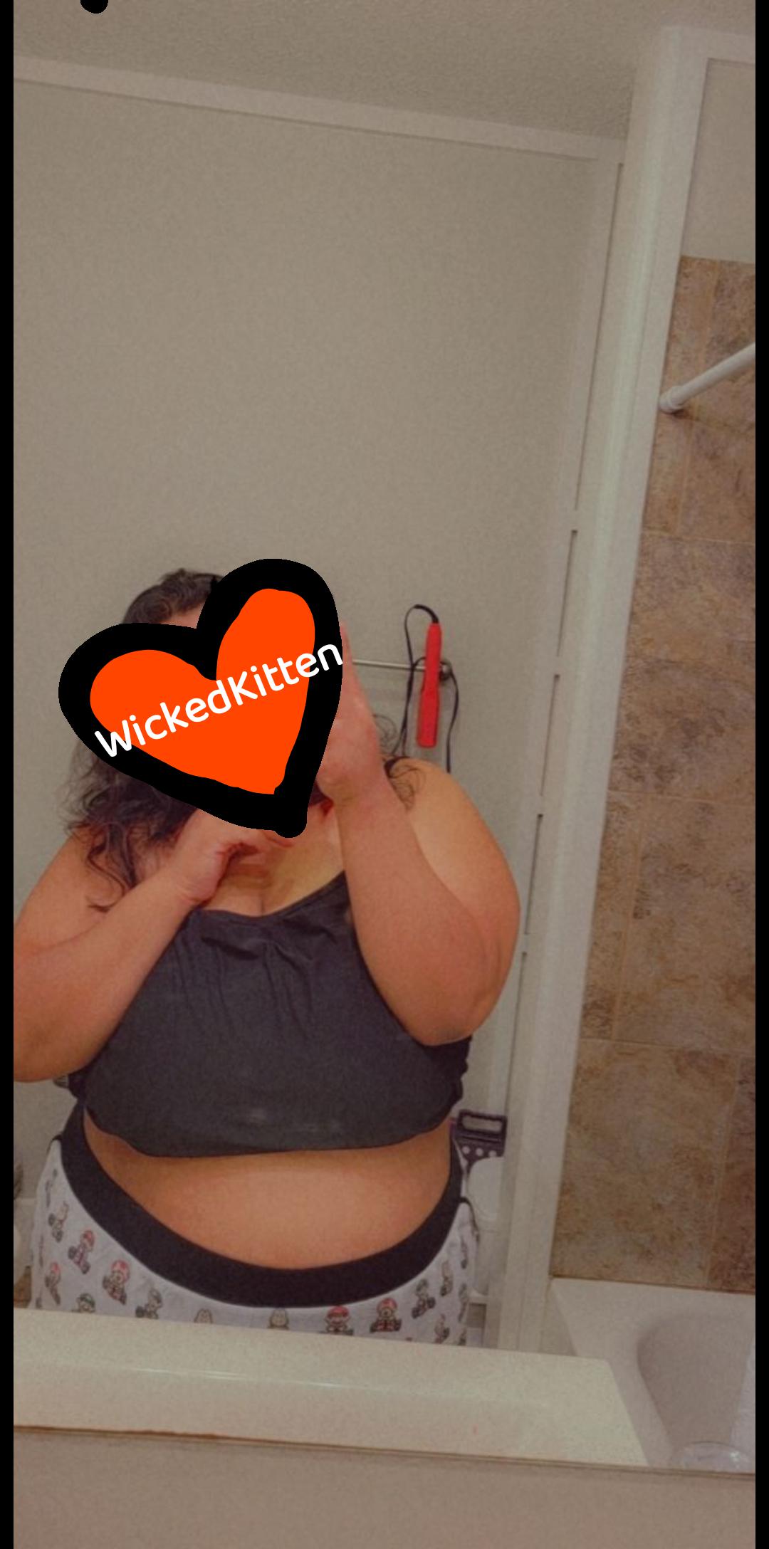 😻 I love cuddles | Scrolller