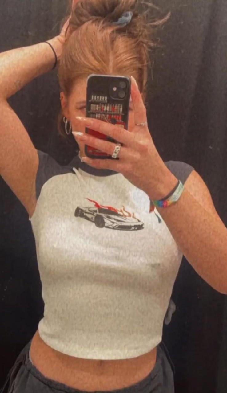 I‘m all yours 19 | Scrolller