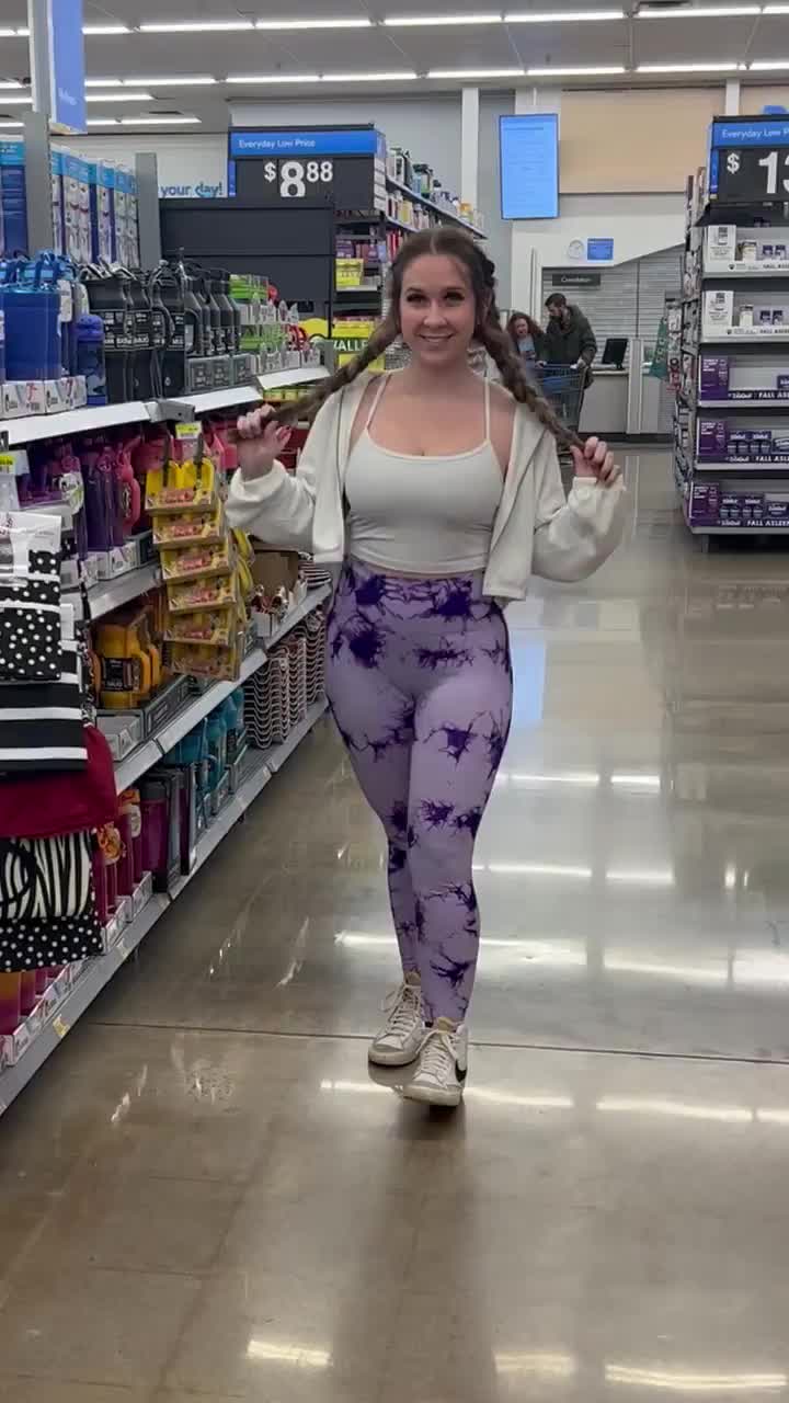 I’m always flashing somewhere ;) | Scrolller