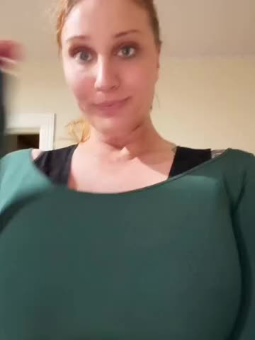 I’m up to an i - cup now I don’t know they keep growing . | Scrolller