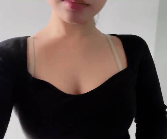 I need shirts for work that cover my bra lines…. | Scrolller