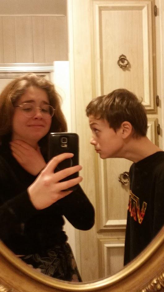 I tried taking a mirror selfie with my brother. | Scrolller