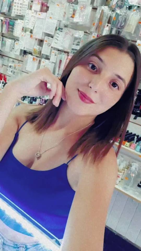 I wanna be your virtual gf | Scrolller