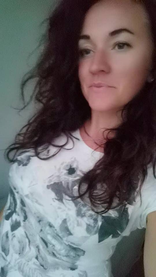 I was laying on window sill watching neighbours and thought why not to flash my titties 😜 ...