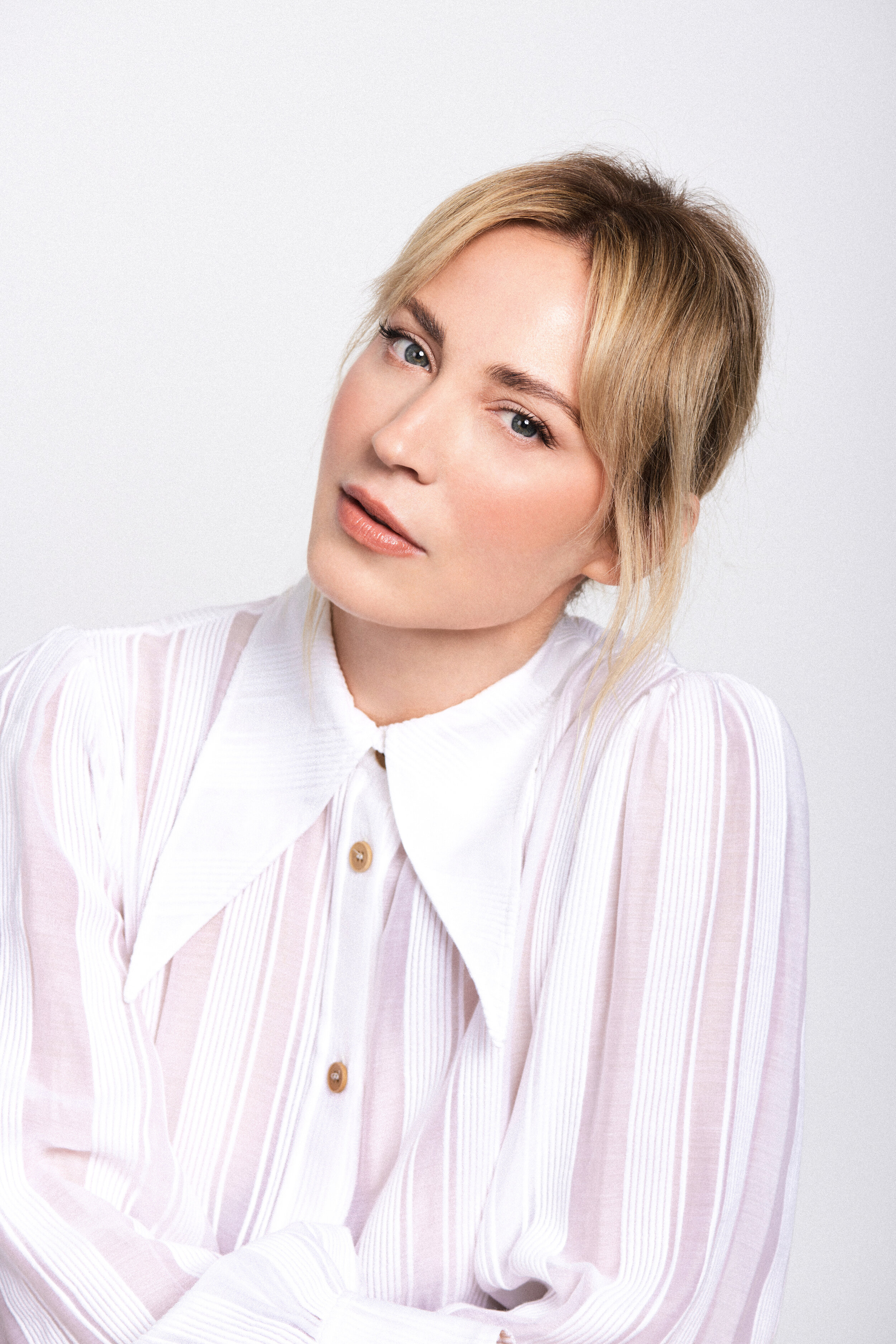 Discover more like Users Post: Beth Riesgraf and Related Content | Scrolller