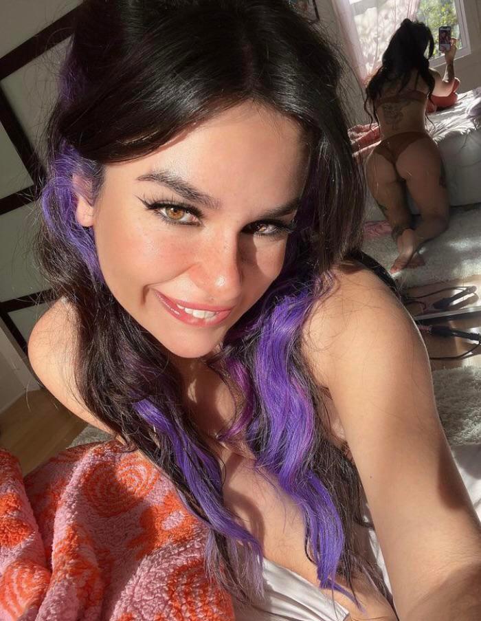 I'm looking for a good, honest, truthful, obedient and understanding submissive sub to own in ...