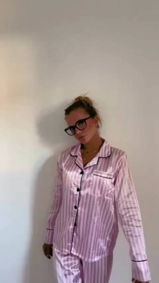 In my total control | Scrolller