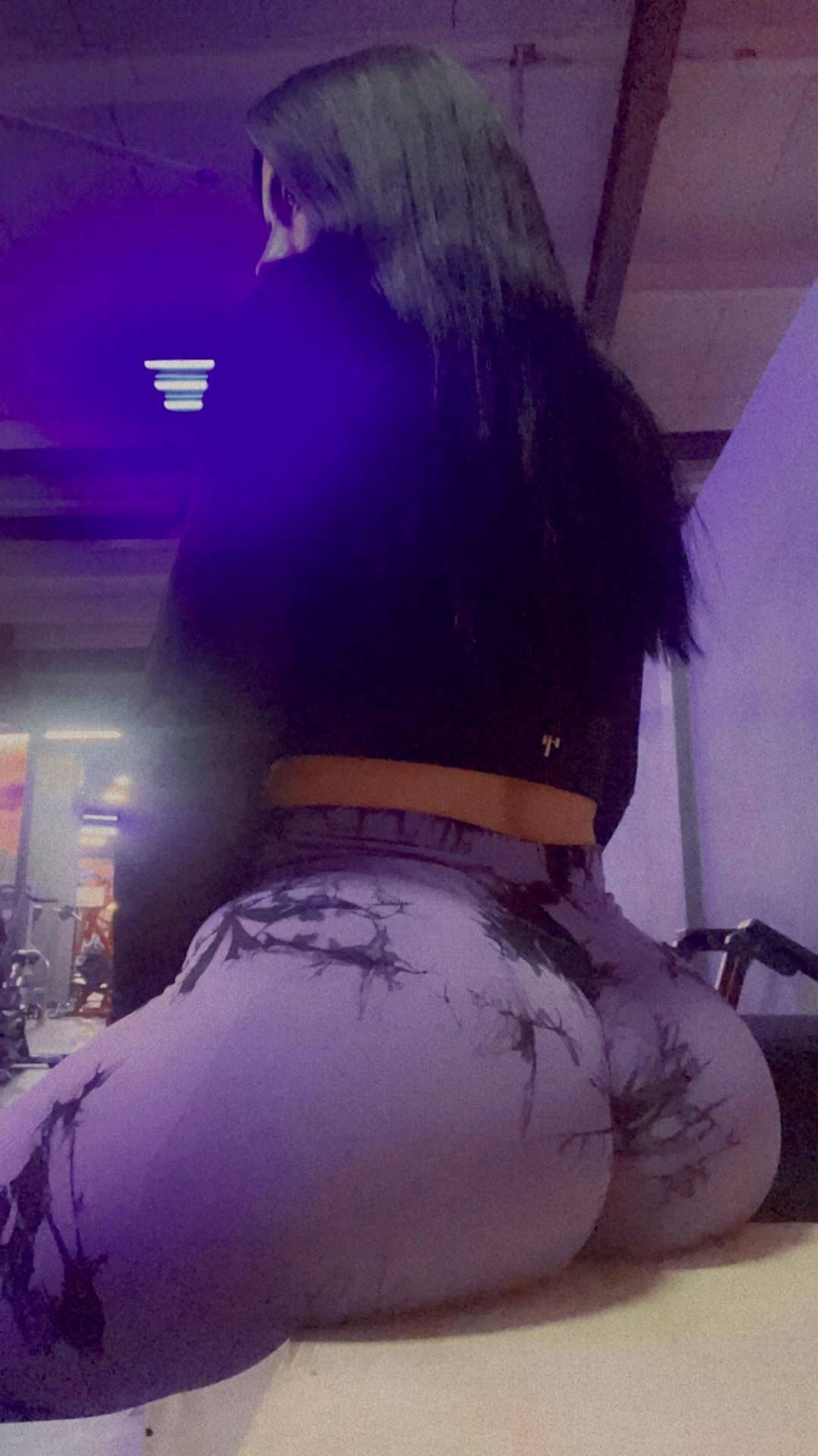 Is My Butt Big Enough 🍑 Scrolller
