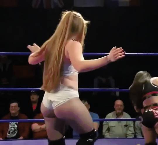 Isla Dawn 🍑 | Scrolller