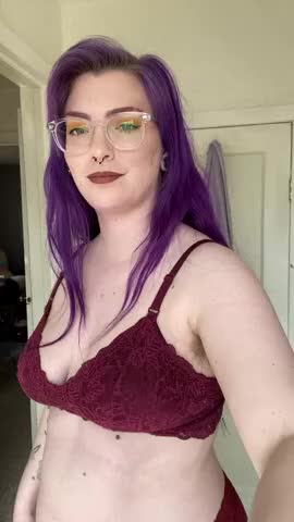 It gets me wet when you taste my pits | Scrolller