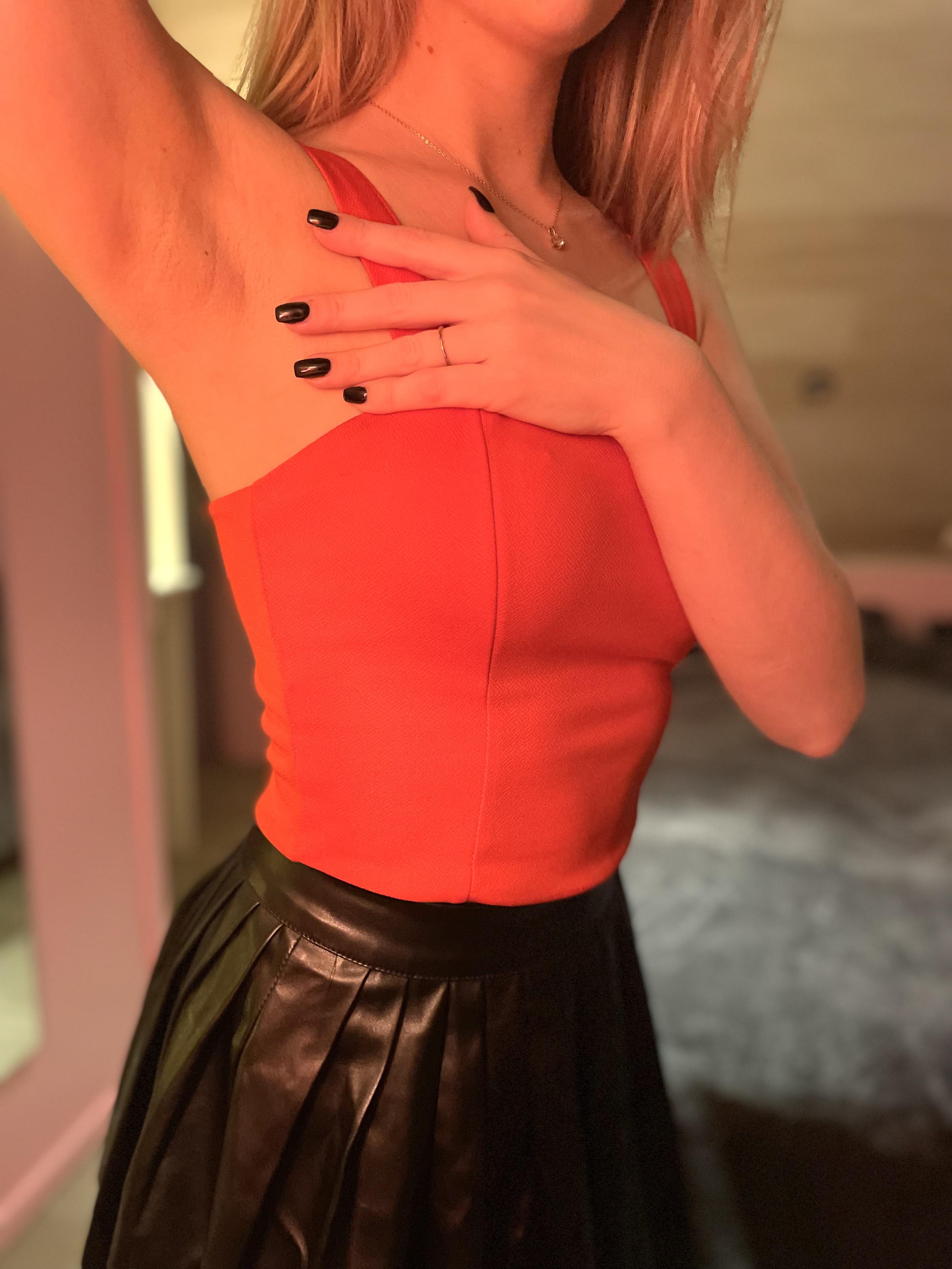 It's not hard to drive you crazy🤭 | Scrolller