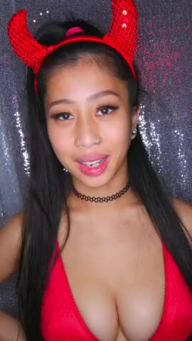 Jade Kush | Scrolller