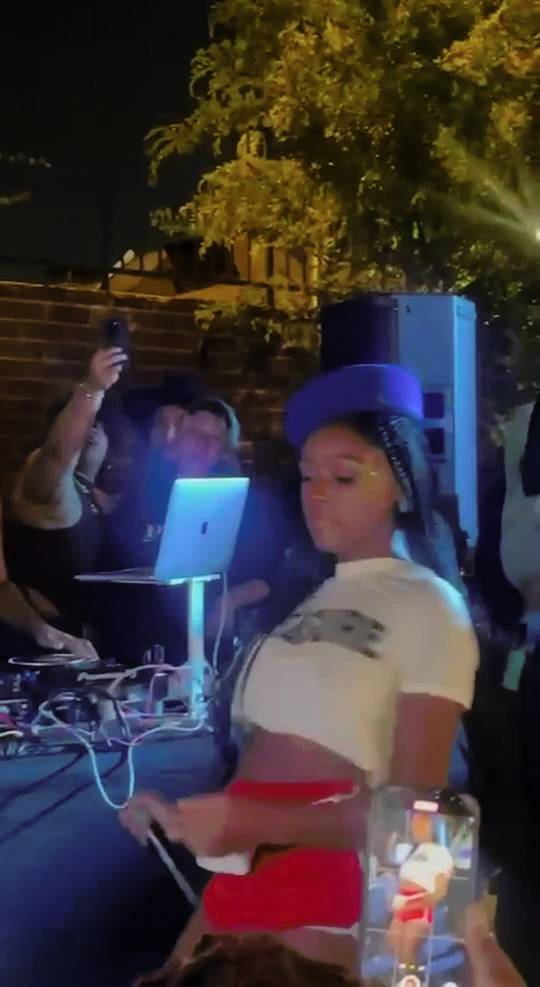 Discover more like CelebNudes: Janelle Monae and Related Content | Scrolller