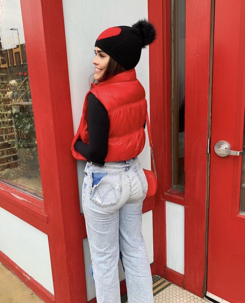 Jeans fit perfect | Scrolller